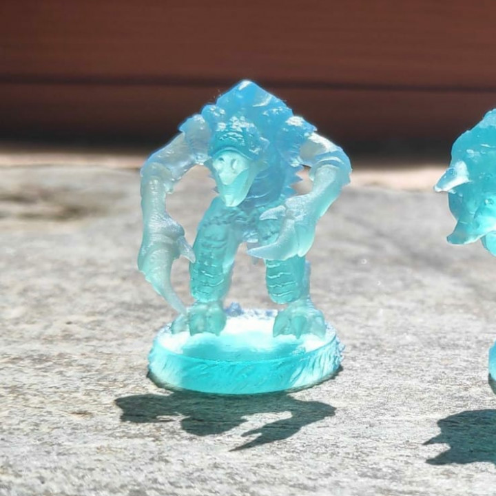 3D Printable Hook Horror Spore Servant by Cursed Forge Miniatures