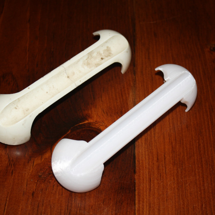 3D Printable Box Fan Repalcement Handle by Derek Tombrello