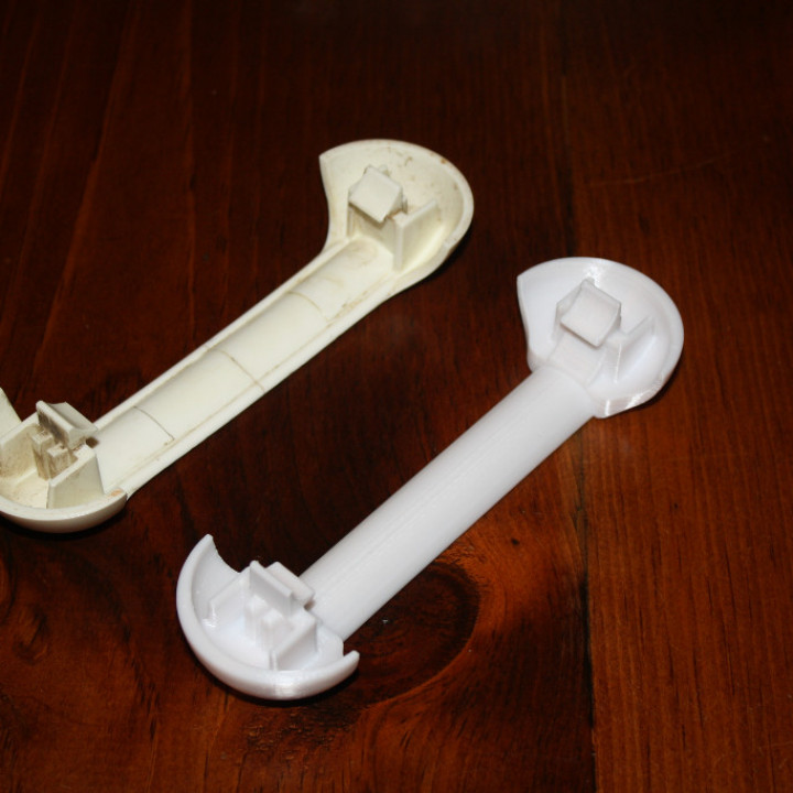 3D Printable Box Fan Repalcement Handle by Derek Tombrello