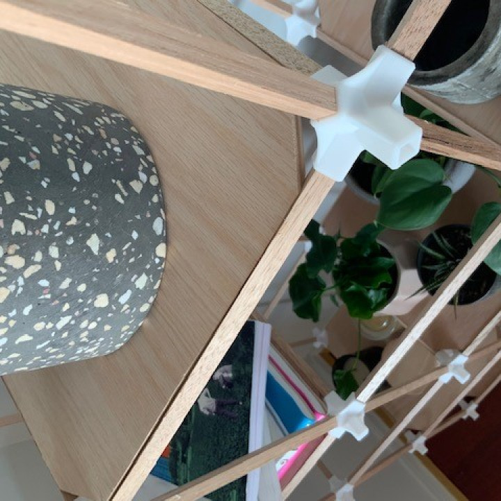 3D Printable 3 Way Joint by Brad Shakespeare