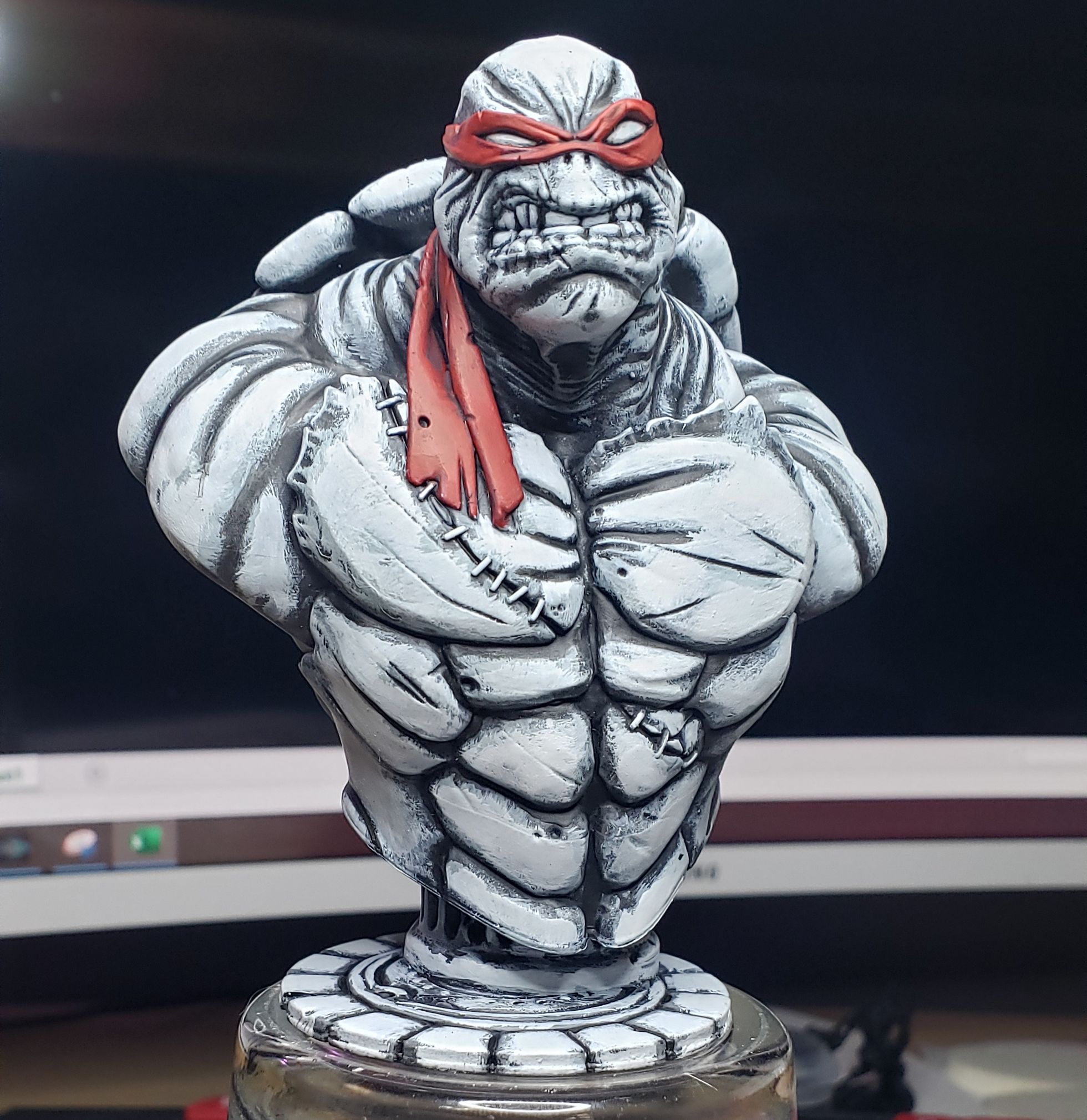 3D Printable TMNT bust (fan art) by Eastman