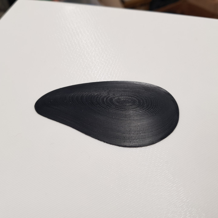 3D Printable Sculpting Kidney Tool by Alexi Creecy