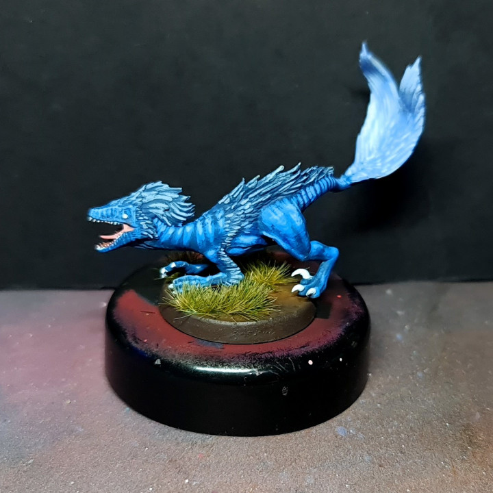 3D Print of Feathered Raptor (Low aggressive standing pose) by ...