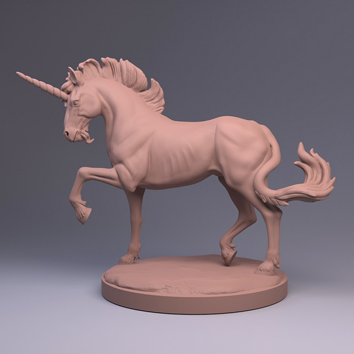 3D Printable Unicorn by Momo