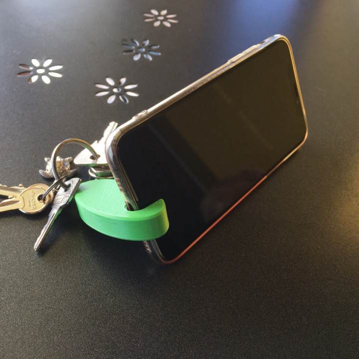 3D Printable keychain - Phone holder by Mauro Burlon