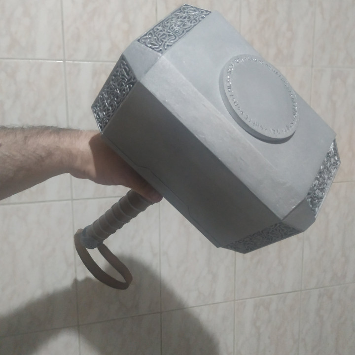 3D Printable Mjolnir accurate to Thor Ragnarok and Endgame by Leandro ...