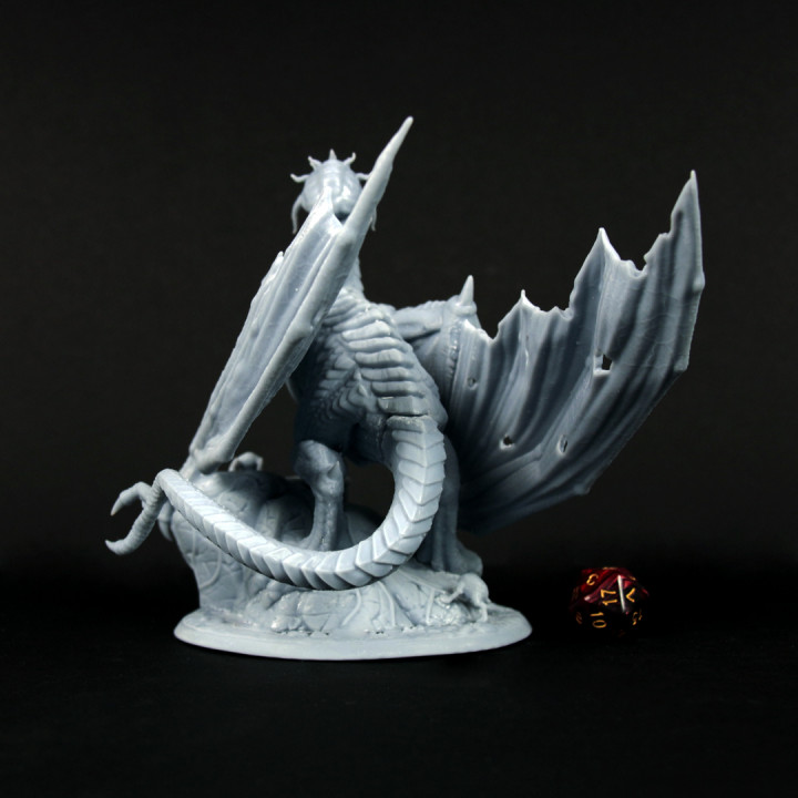 3D Printable Illithid Dragon by clynche art