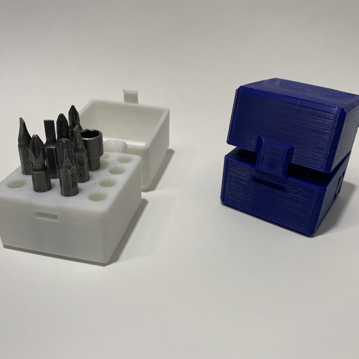 3D Printable Screwdriver bit Box Print in Place by Luis Carreño