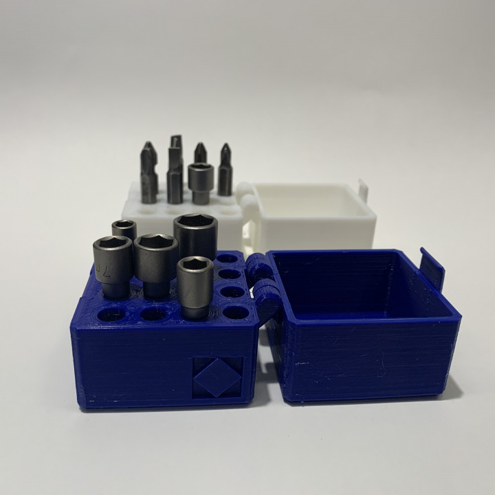 3D Printable Screwdriver bit Box Print in Place by Luis Carreño