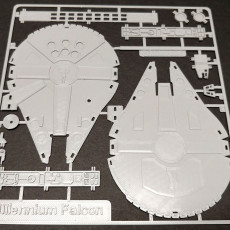 3D Printable Millennium Falcon by T K