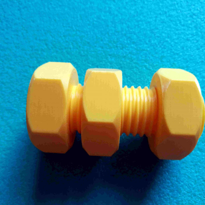 3D Printable Double Threaded Screw by medyk3D
