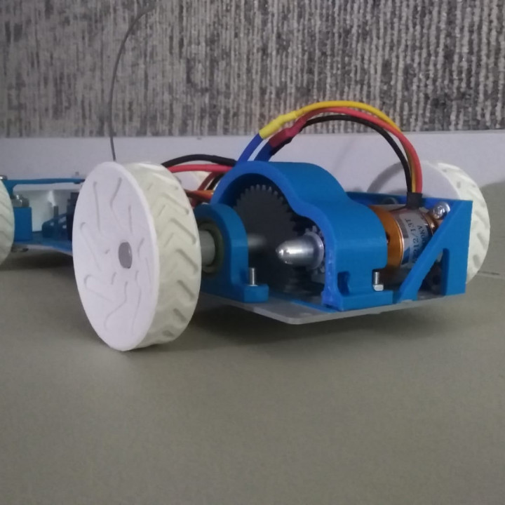 3D Printable Open RC Car V3 - Chassis by Creative Electronics