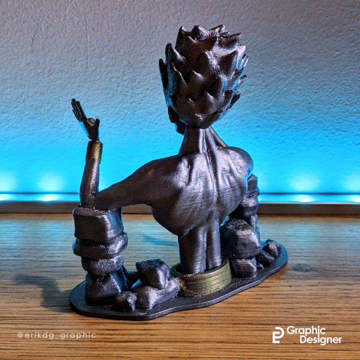 3D Printable Fantasy God by Erik Del Gallo