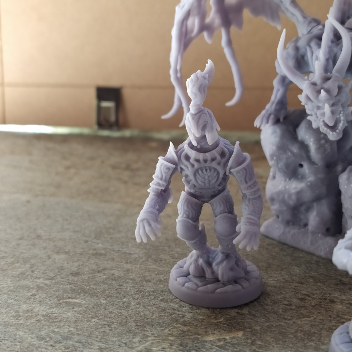 3D Printable Animated armor by Dreamcaster