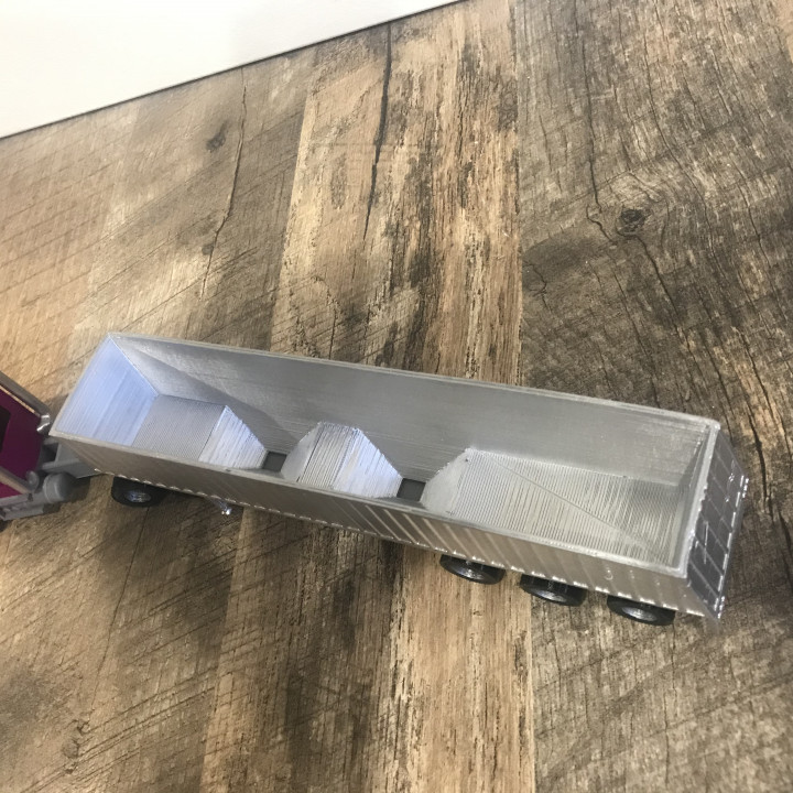 3D Printable Dry Bulk/Hopper Trailer 1/64 Scale by Build It Better