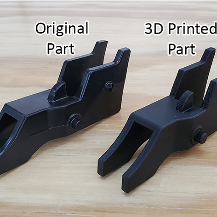 3D Printable DeWalt DWS779 Dust Deflector (N630004) by Brady