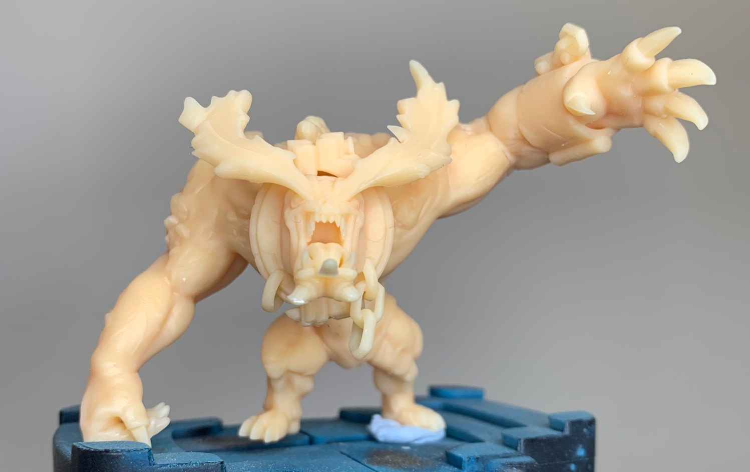 3D Printable Angry Rock Beast by Galaad Miniatures