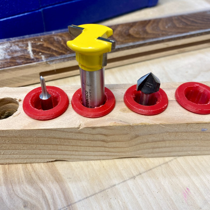 3D Printable Router Bit Holder Insert by Patrick