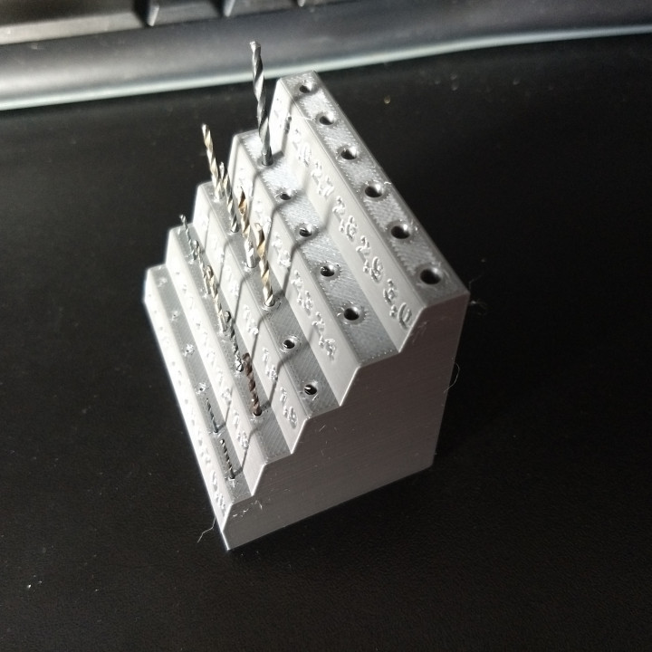 3D Printable DRILL BIT HOLDER by Ignacio
