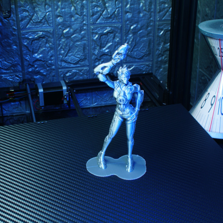 3D Printable D.Va Tracer WidowMaker Overwatch Support Free Remix by iczfirz