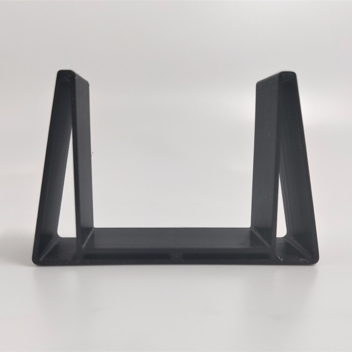 3D Printable PS4 Pro Stand Vertical by Mentum