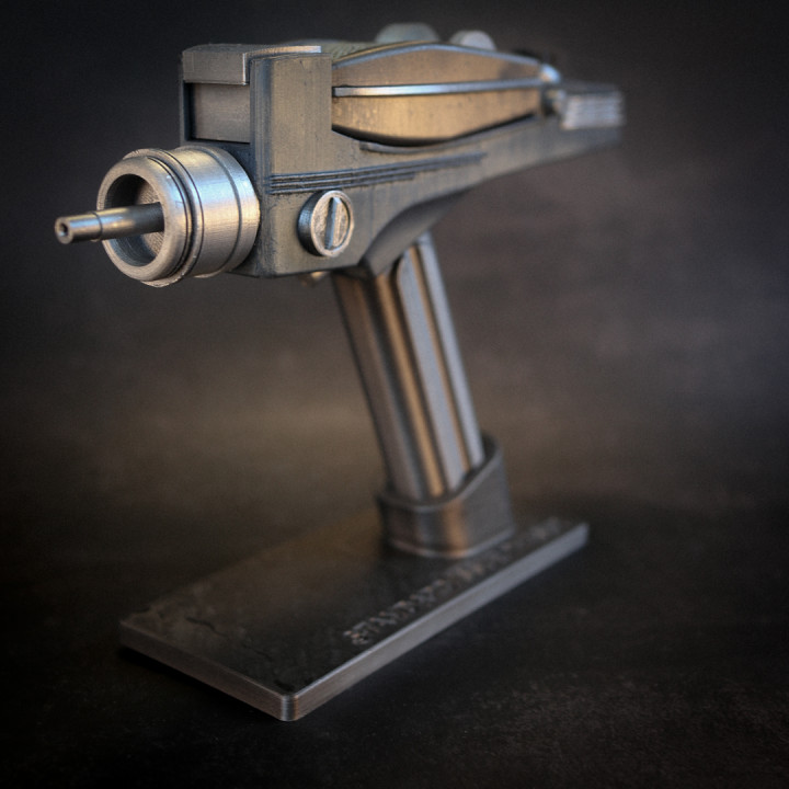 3D Printable Laser Gun by Fr3D @ The3DPrinting