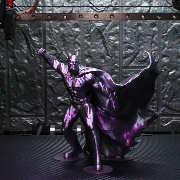 3D Printable Batman on a roof Support Free Remix by iczfirz