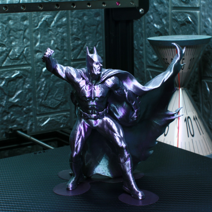 3D Printable Batman on a roof Support Free Remix by iczfirz