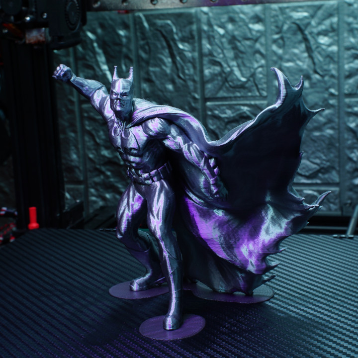 3D Printable Batman on a roof Support Free Remix by iczfirz