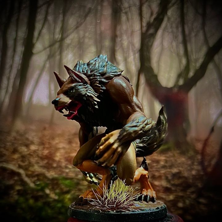 3D Print of Common Werewolf pre-supported (2 variants) by Crudmuppet