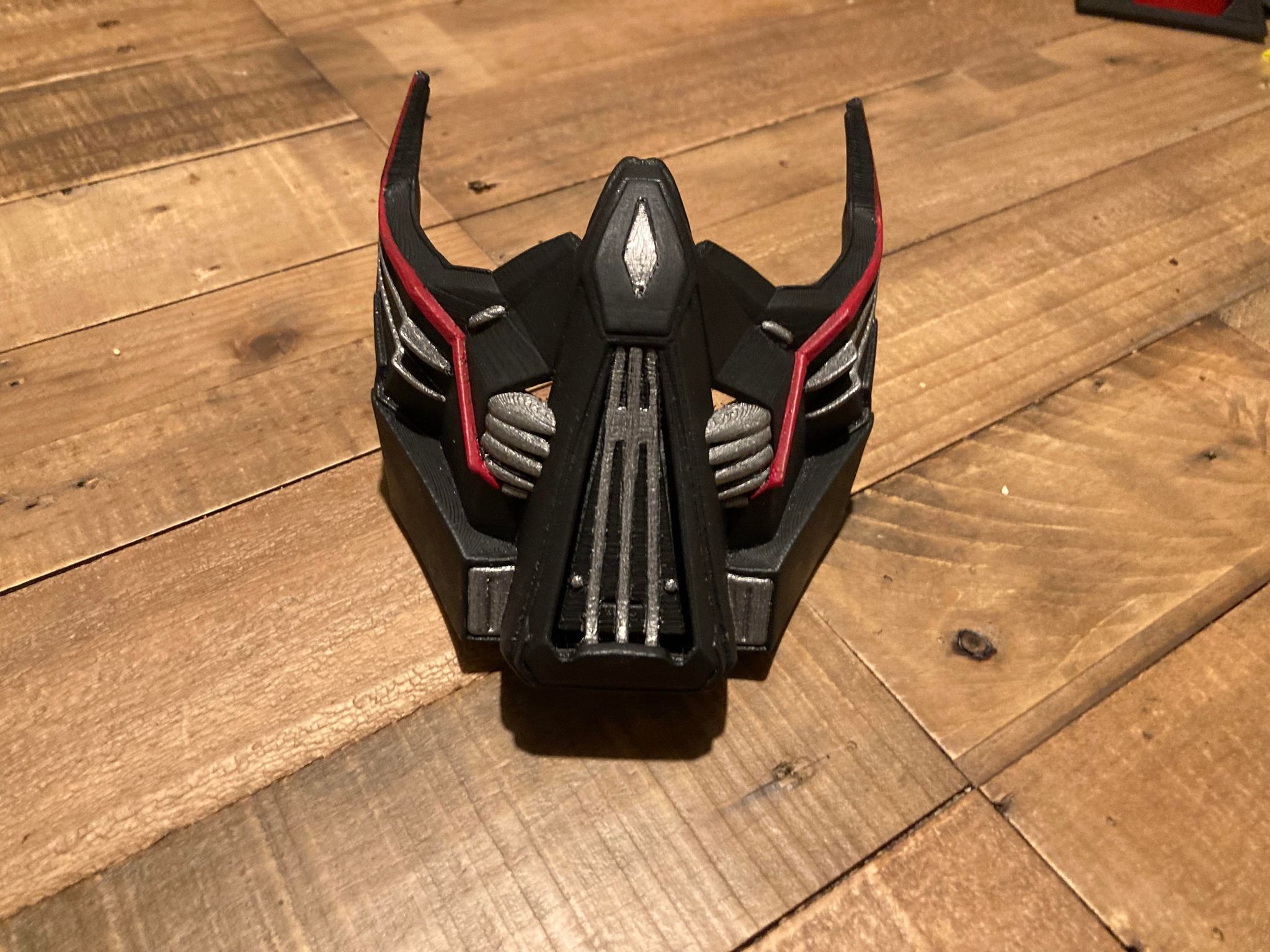 3D Printable SITH MASK by The Hidden Fortress
