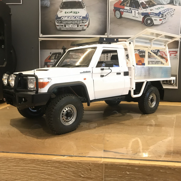 3D Printable Canopy Frame for the Killer Body Toyota LC70 by Knight Customs