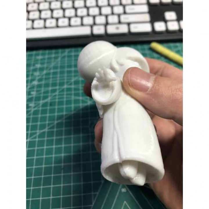 3D Printable Lynn Minmay Singing Doll from MACROSS/ ROBOTECH by HT