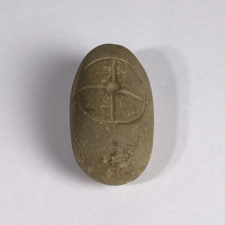 3D Printable Small Cross-Inscribed Pebble by The Hunt Museum
