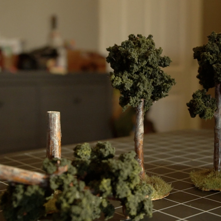 3D Printable Magnetic Tabletop Trees by Simon