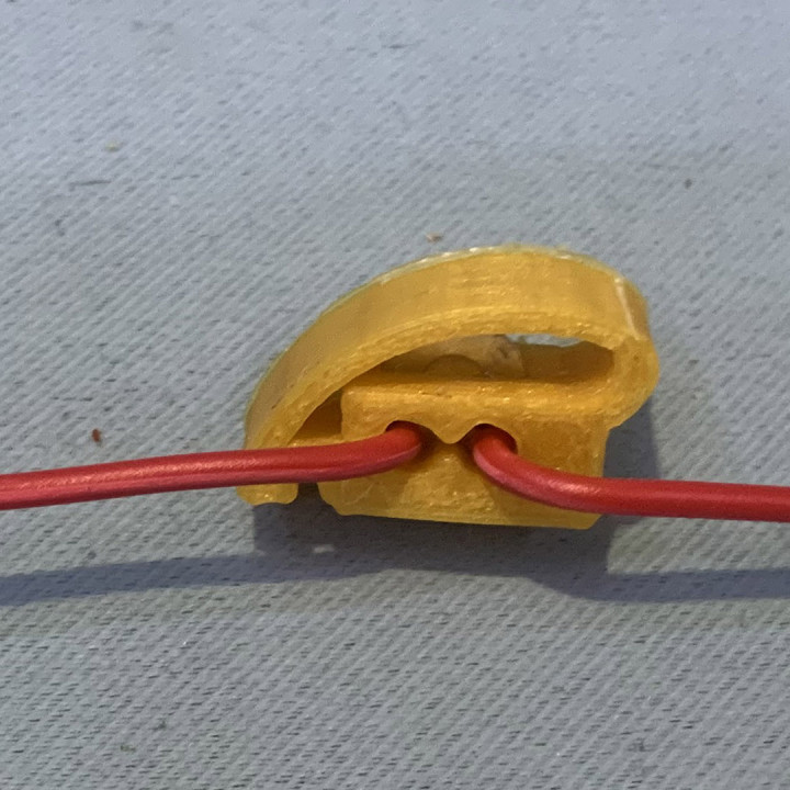3D Printable Electric wire connector by Henry Wang