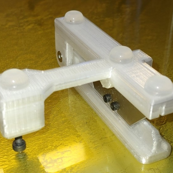 3D Printable Cantilever PTFE Tubing Cutter by Daniel Weith