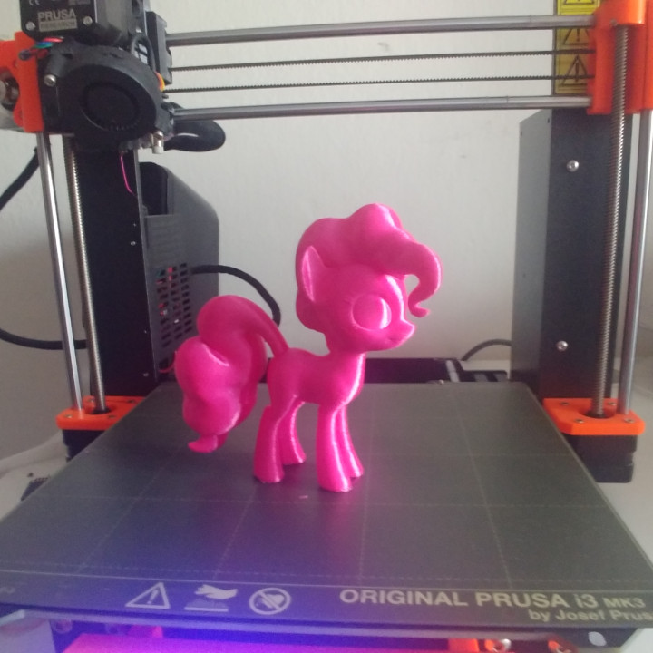3D Printable My Little Pony Pinkie Pie by Petr Houška