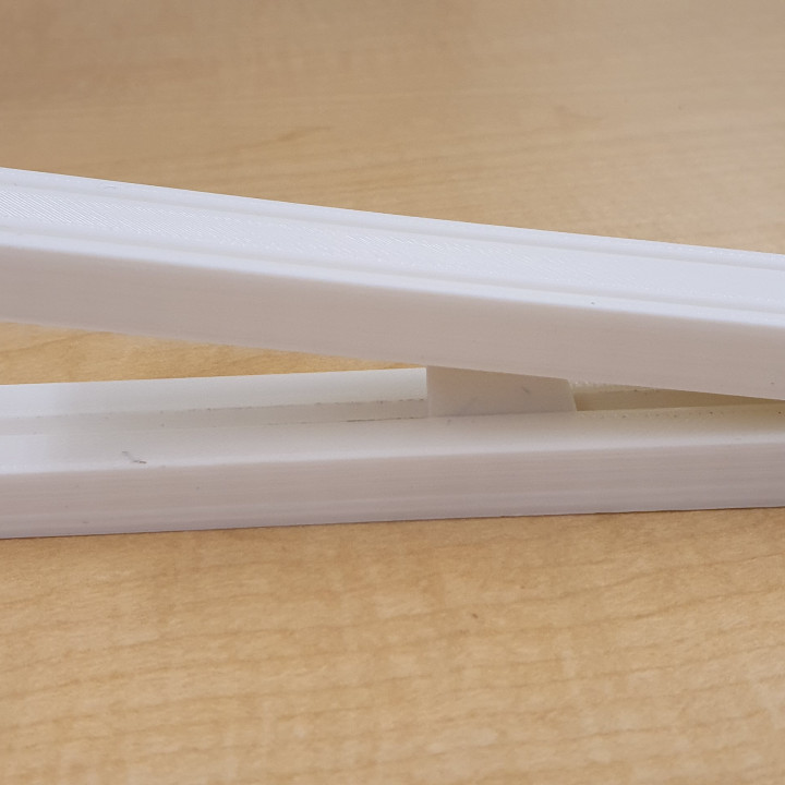 3D Printable Inclined Plane//Weight Model by Ravneet Kailey