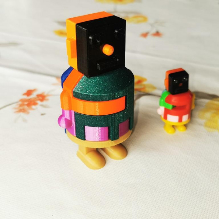 3D Printable Puzzle Robot by André Zöge