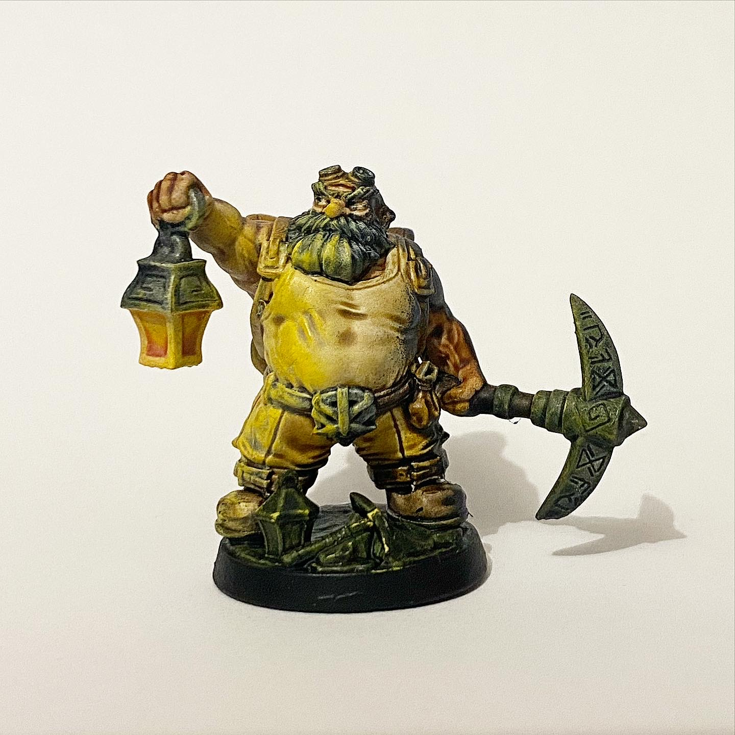 3D Printable Rufus Breakrock [PRE-SUPPORTED] Dwarf Miner by Miniatures ...