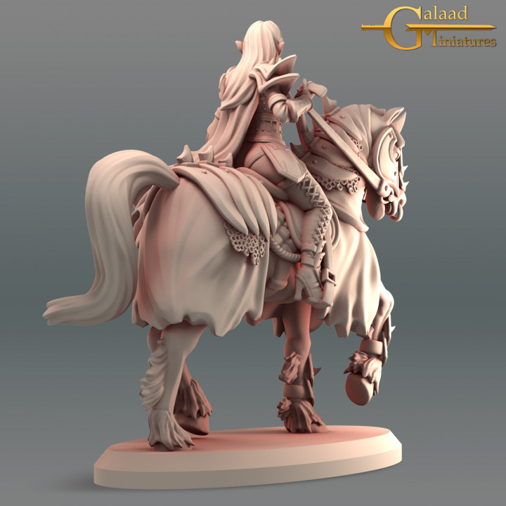3D Printable Female Vampire Horse Riding by Galaad Miniatures