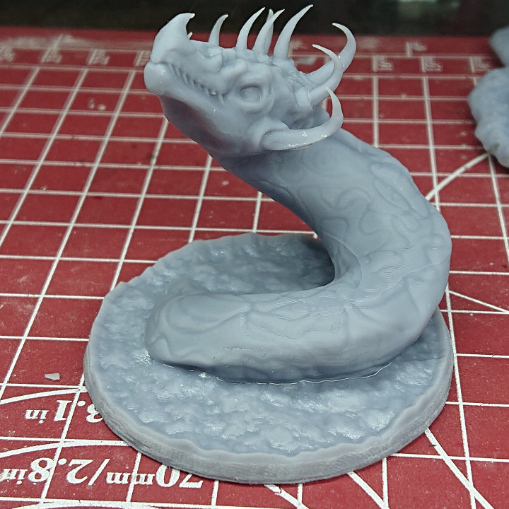 3D Printable Water Dragon + base by Patrick Peiter