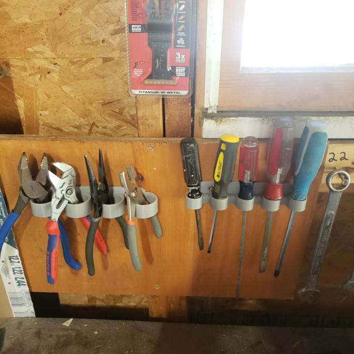 3D Printable Tool Rack by Jedediah Tango