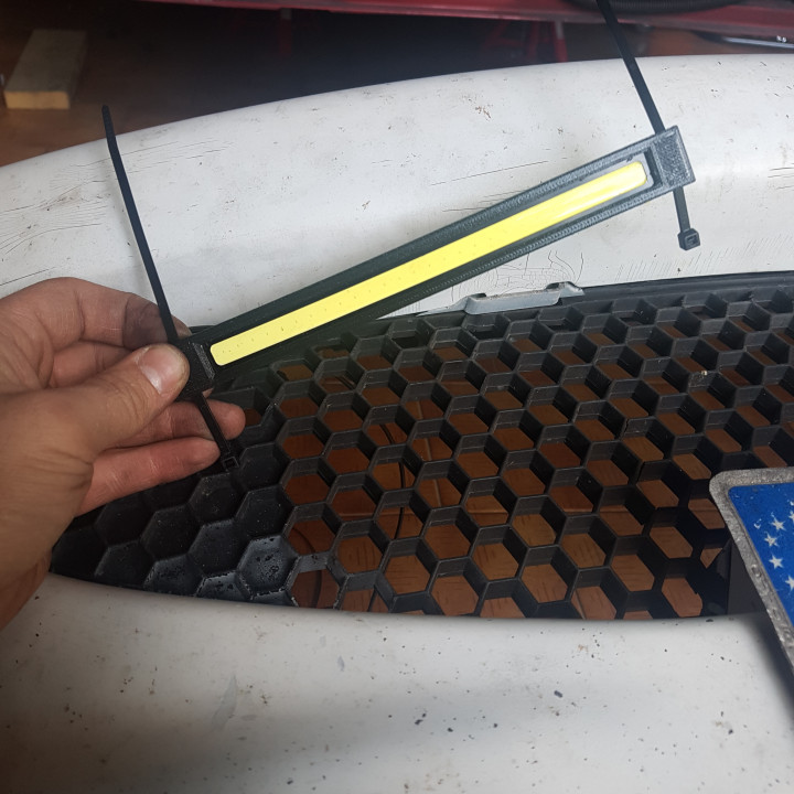 3D Printable Peugeot 206 Daylight by Antonio