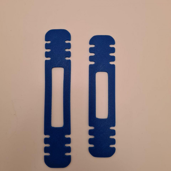 3D Printable Mask Holder by JeanneDark