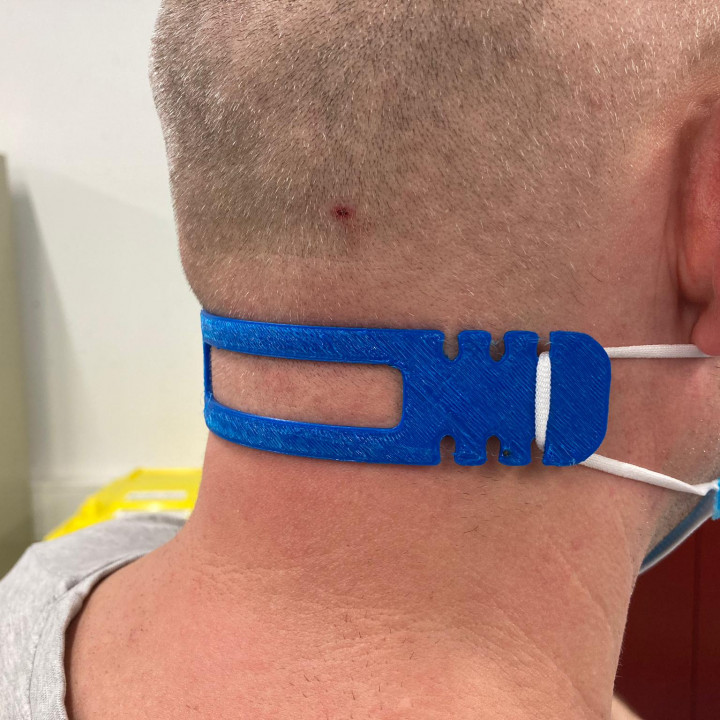 3D Printable Mask Holder by JeanneDark