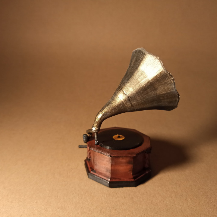 3D Printable Gramophone Miniature by 3dDaveJ