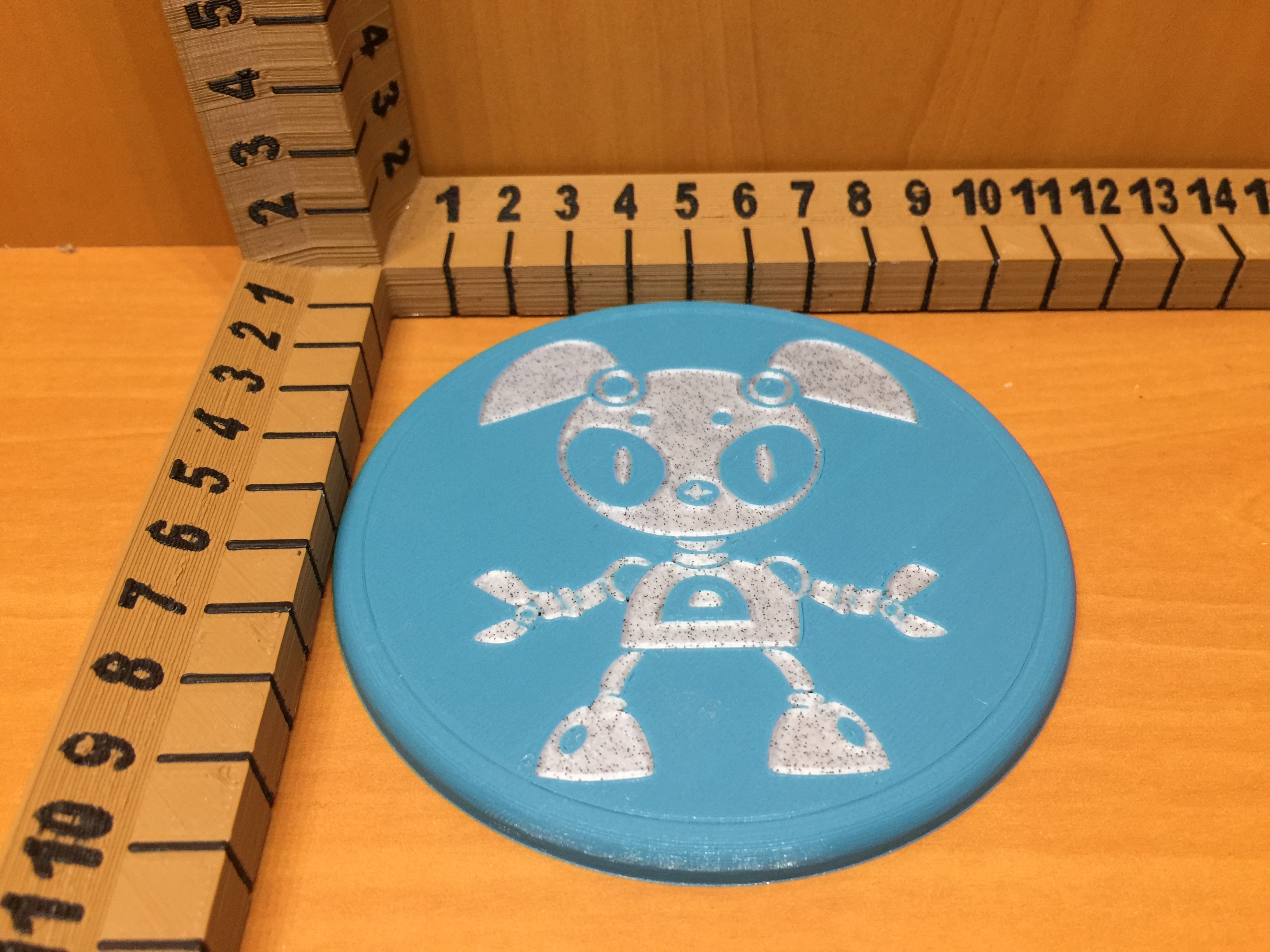 3D Printable Robot coaster (v2) by Idea Lab
