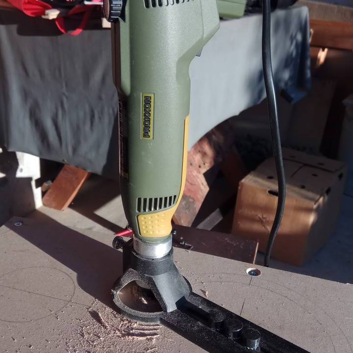 3D Printable Circle cutter adapter for Dremel/Proxxon router/grinder by ...